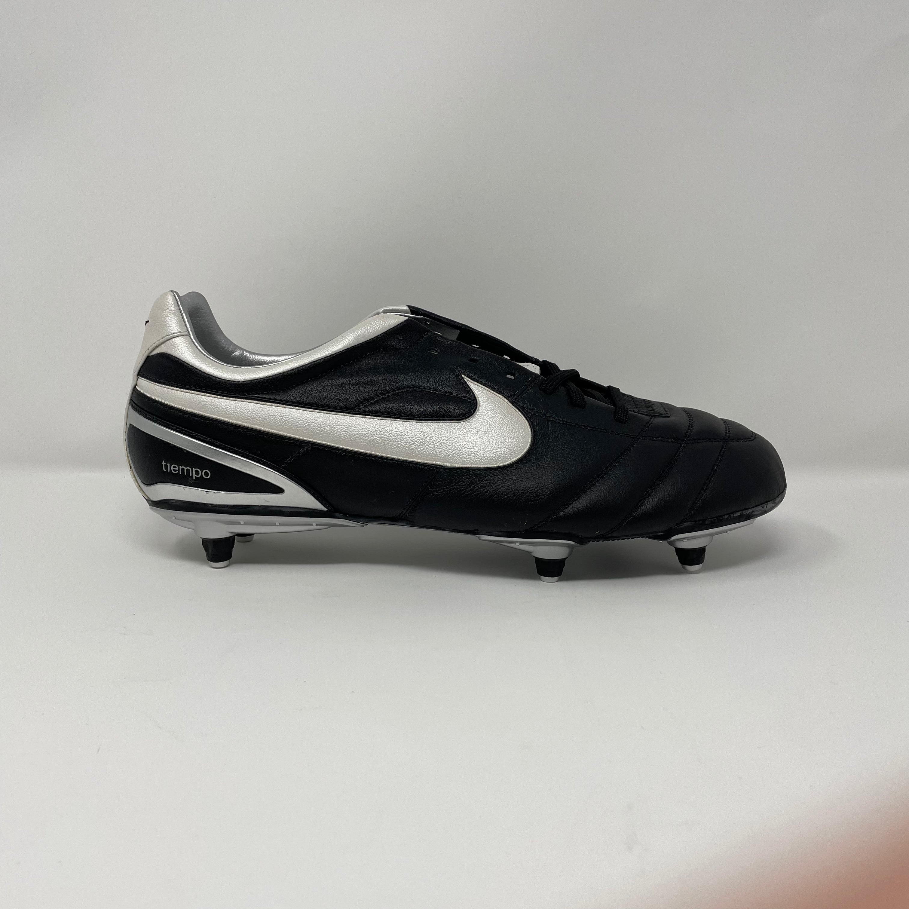 Nike Air Legend II SG – ftbl.boots